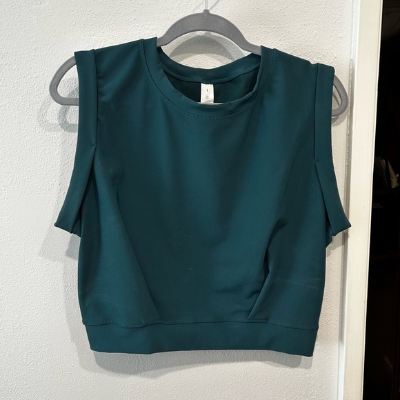 HALARA | Tops | Like New Halara Crop | Poshmark
